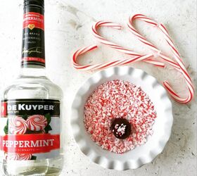 The Best Christmas Cookie Peppermint Schnapps Truffles | Foodtalk