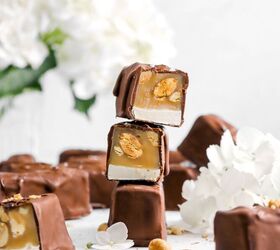 Homemade Snickers Candy Bars | Foodtalk
