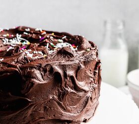 Classic Yellow Birthday Cake | Foodtalk