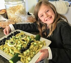 Make Frankenstein Pesto Pasta For Halloween | Foodtalk