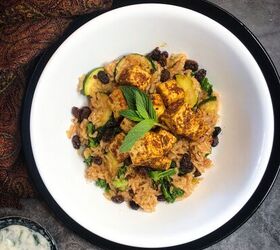 Flavorful Moroccan Infused Tofu with Brown Rice and Mint Yogurt | Foodtalk