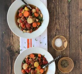 Tuscan Carrot and Bean Soup With Kale | Foodtalk