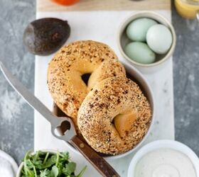 BLT Fried Egg Bagelwich | Foodtalk