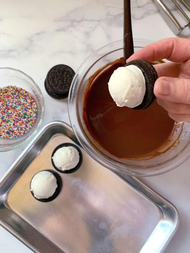 Chocolate Covered Ice Cream Bites With Oreos Foodtalk