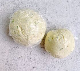 Snowman Cheeseball | Foodtalk