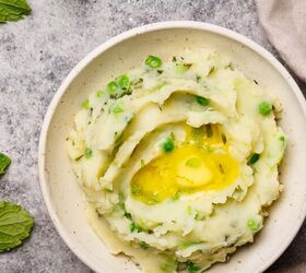 Mashed Potatoes and Peas | Foodtalk