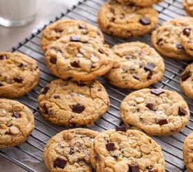 Salted Caramel Chocolate Chip Cookies | Sweet And Salty Cookies | Foodtalk