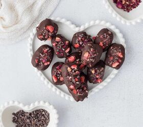 Strawberry Cheesecake Stuffed Chocolate Covered Dates | Foodtalk