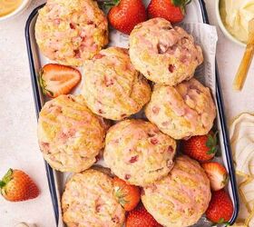 The Best Strawberry Buttermilk Biscuits With Strawberry Glaze | Foodtalk