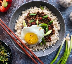 Vegetarian Sticky Soy 'Beef' Mince Recipe | Foodtalk